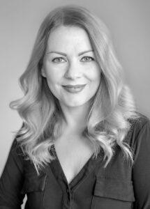 Feel like royalty with a wedding at Blenheim Palace - victoriaamrose.com