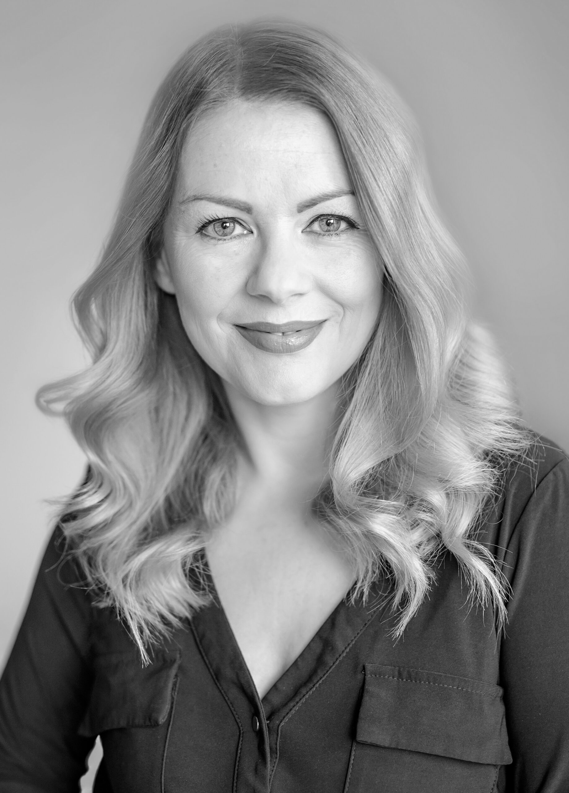 Feel like royalty with a wedding at Blenheim Palace - victoriaamrose.com