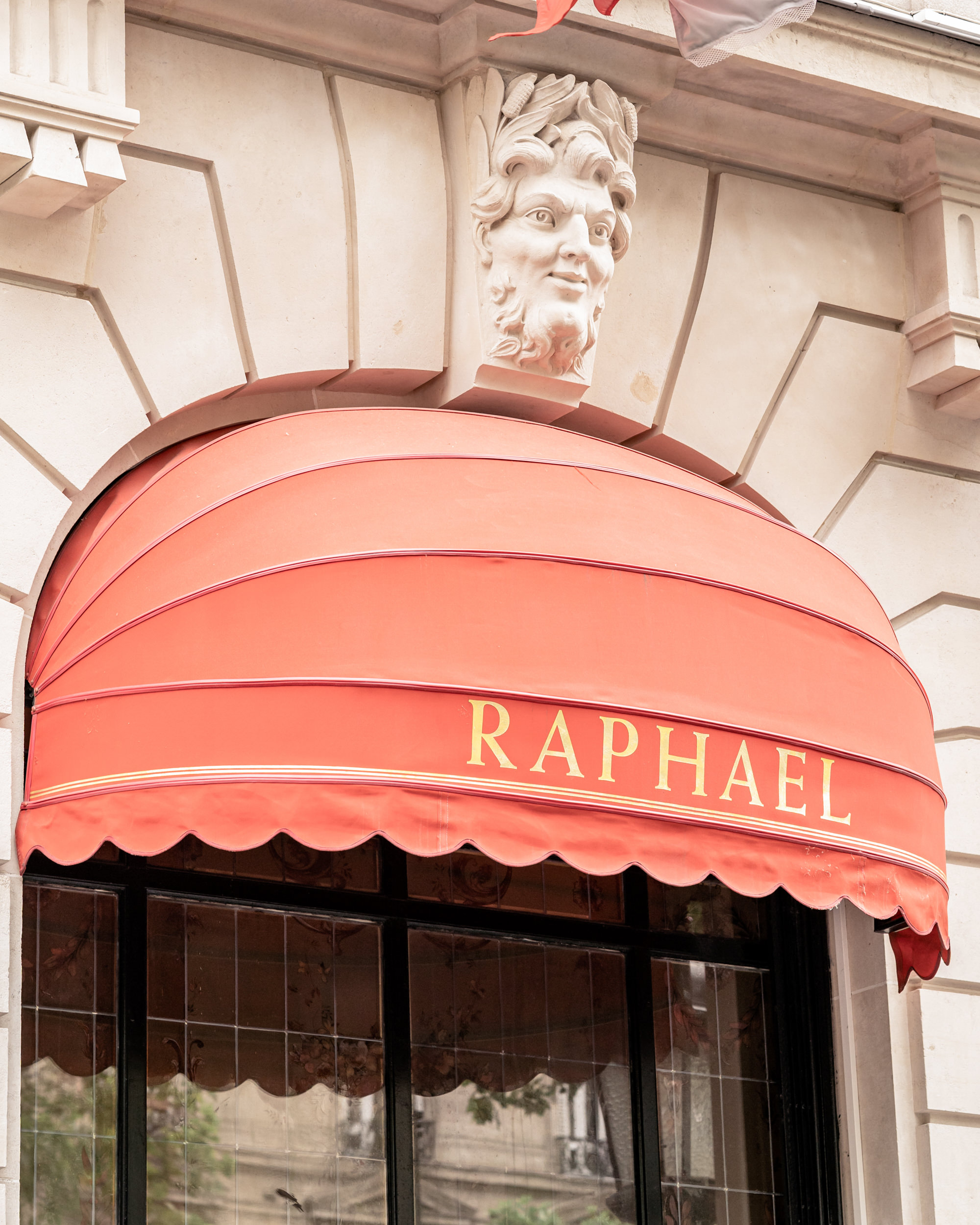 Top 10 Luxury Wedding Venues in Paris