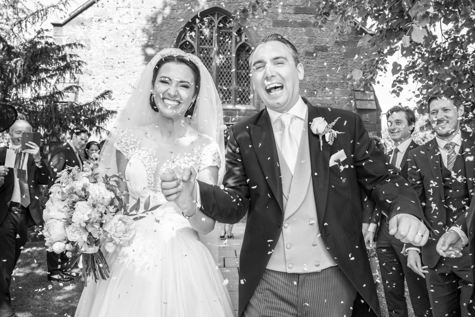 Getting married? A guide to getting wedding photos you will love!