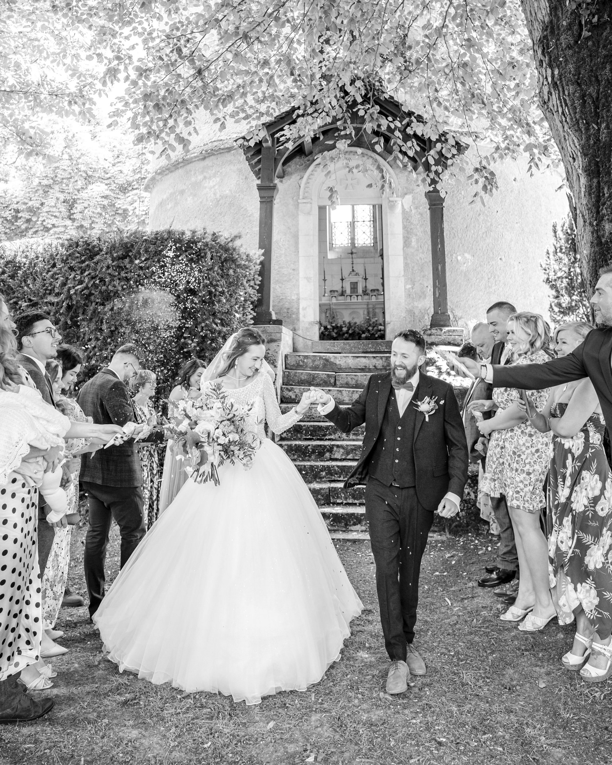 Getting married? A guide to getting wedding photos you will love!